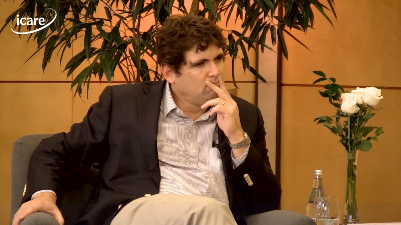 Daniel Mansuy, doctor en Ciencia Política y académico de la U. Andes ...