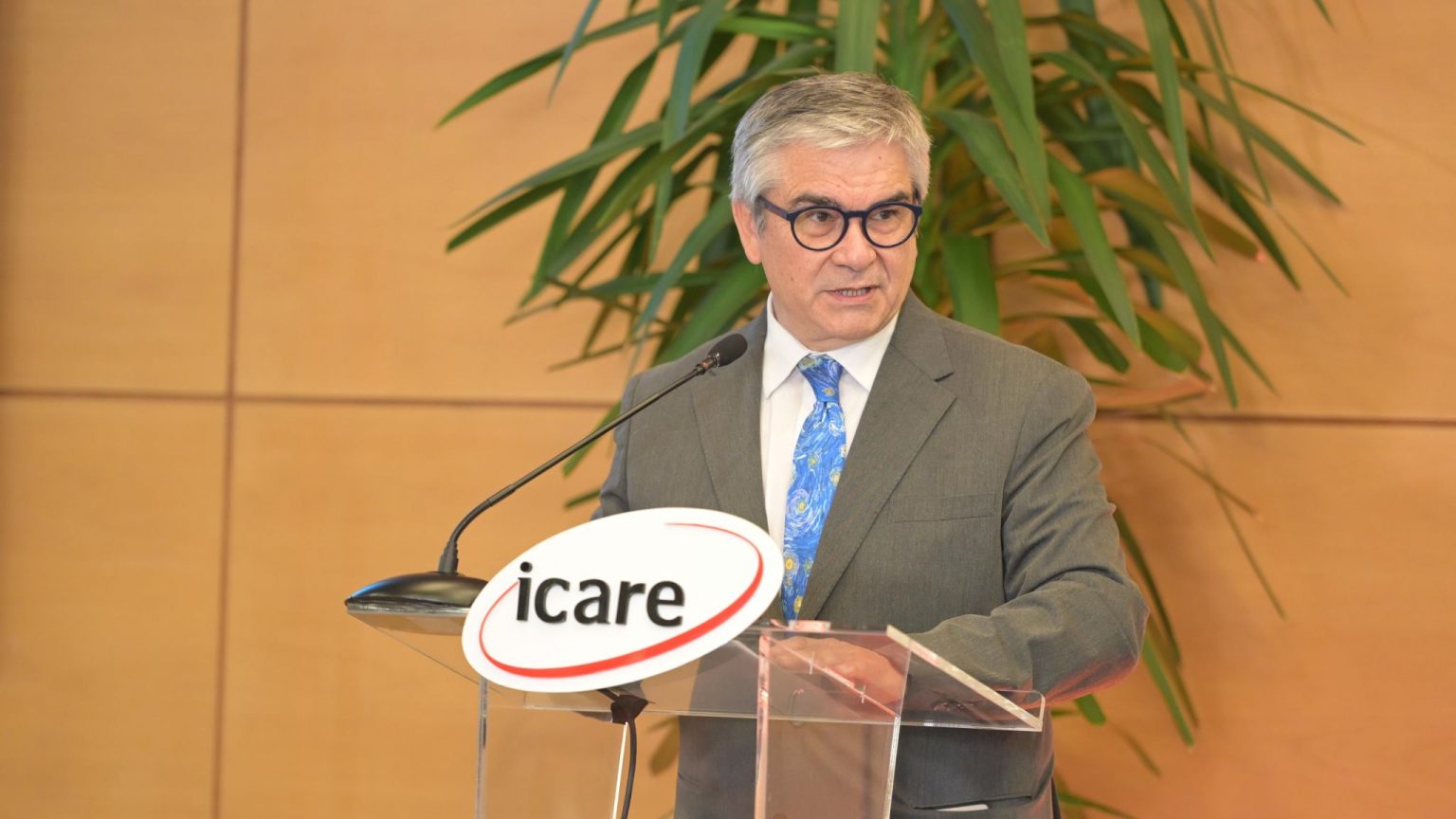 Mario Marcel en ICARE: “El Capital Natural es comparable al financiero o humano, pero no se mide ...